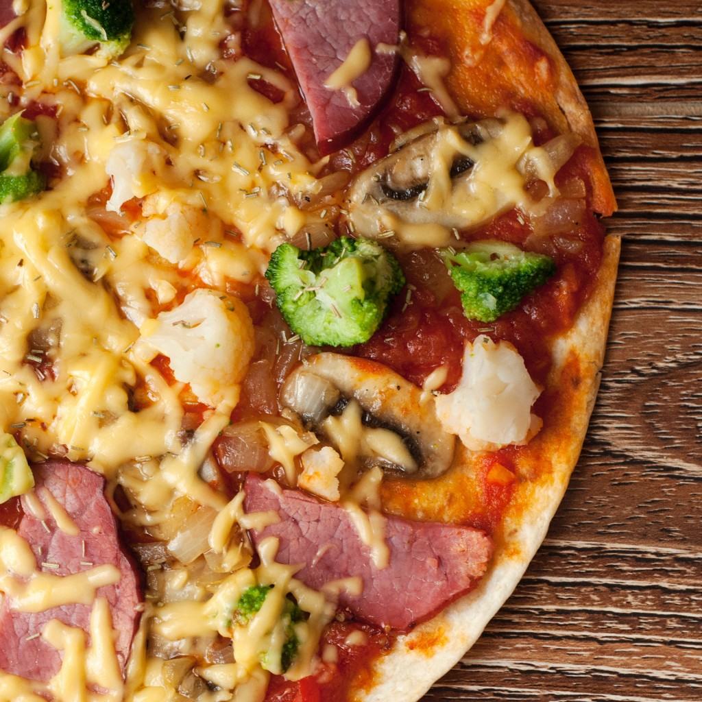 Veggie Packed Pizza – Baby Led Weaning Recipes by Natalie Peall