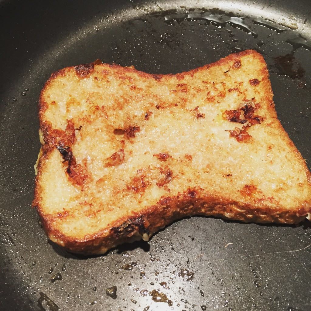 Banana Toast – BLW – Baby Led Weaning Recipes by Natalie Peall